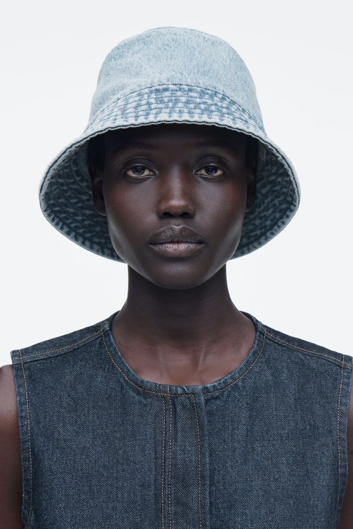 Denim Bucket Hat | COS Kuwait