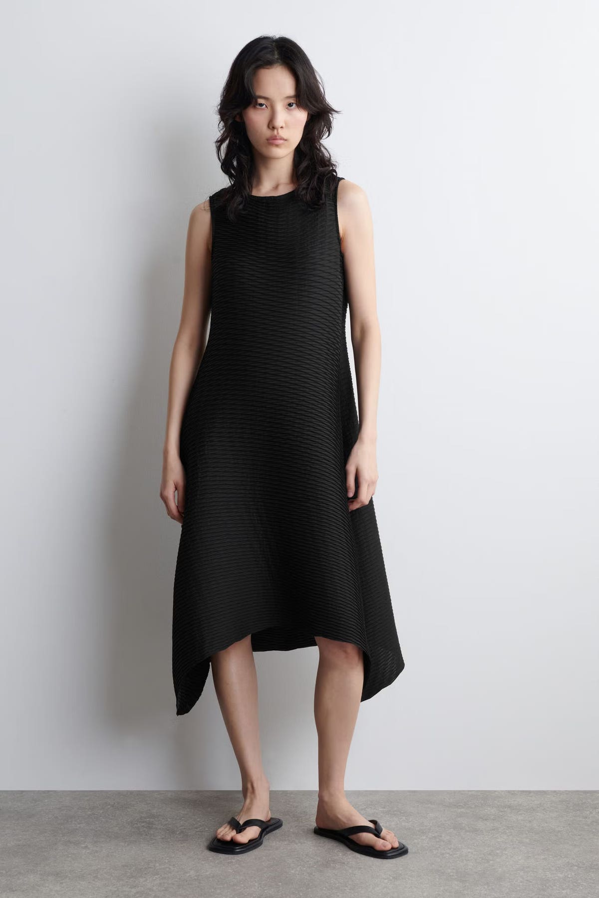 Voluminous Pleated Midi Dress | COS Kuwait